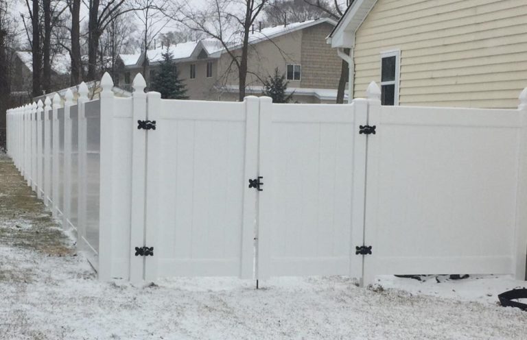 Privacy Fencing | Sullivan Fence Company